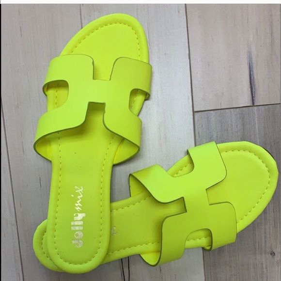 Dolly Mix | Shoes | Neon Yellow Faux Leather Slides | Poshmark